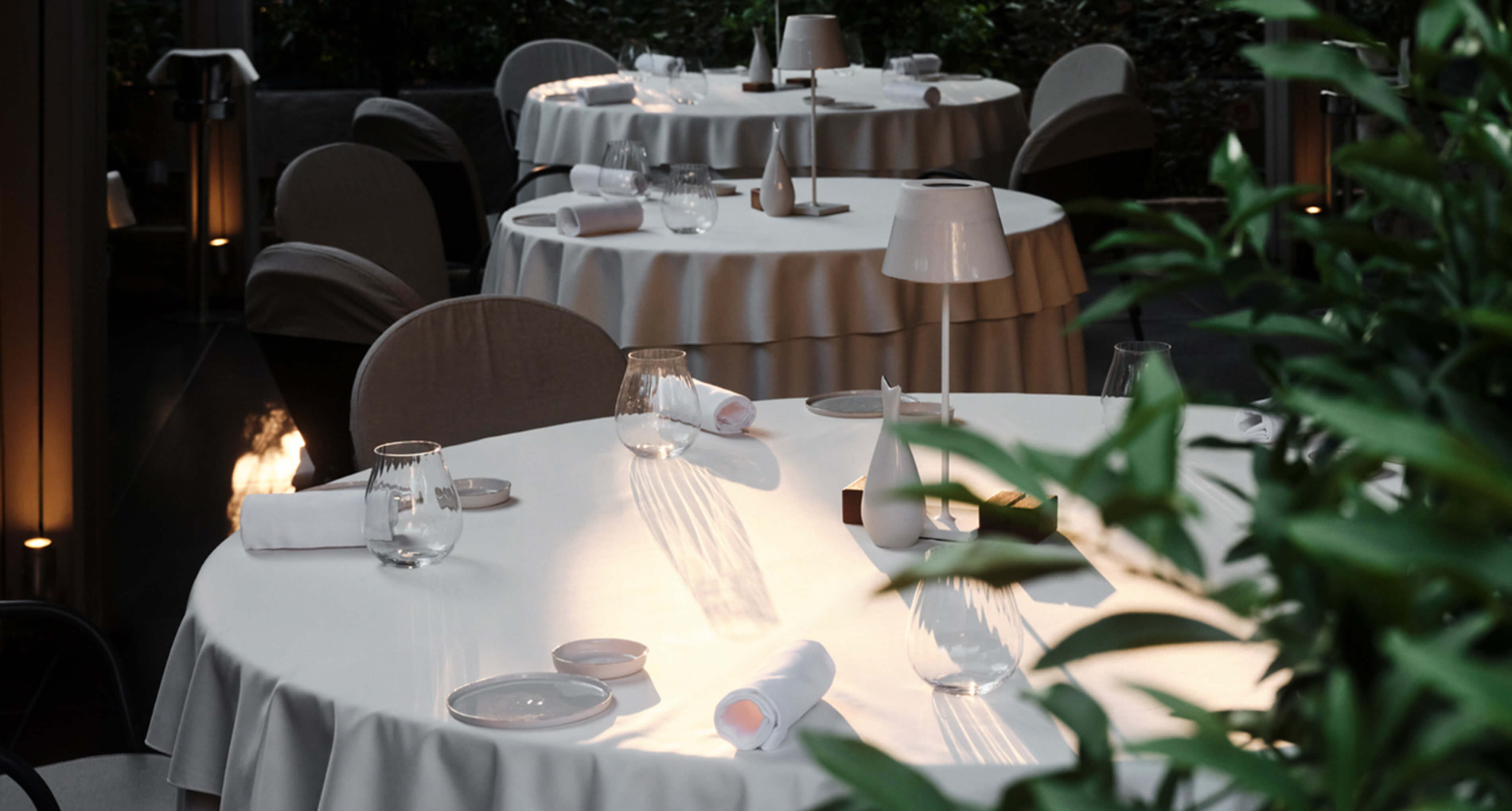 Book a Table - Botrini's Restaurant